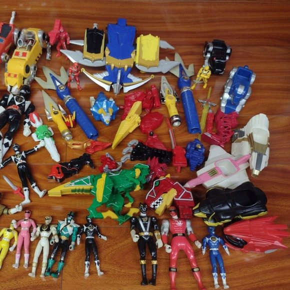 Power Ranger | Toys | Massive Bundle Of Vintage Power Ranger Toys ...